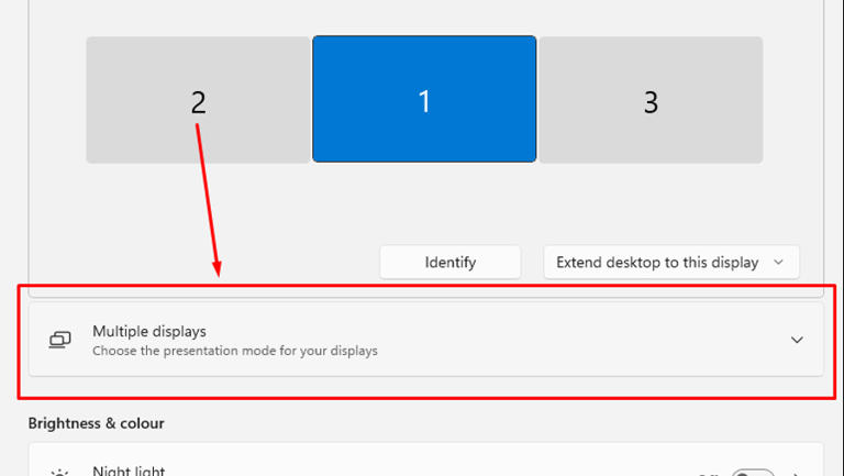 How to manage multiple monitors in Windows 11