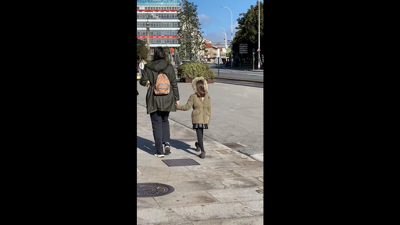 Girl Spotted Wearing Her Jacket Backwards