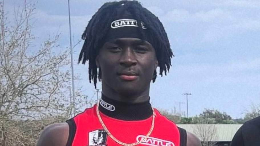 WR Carl Jean-Bart Connected to Former Pitt Panthers QB