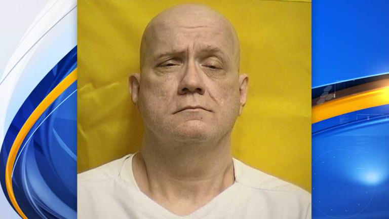 Local death-row inmate wants blood-stained shoes reexamined Local death-row inmate wants blood-stained shoes reexamined