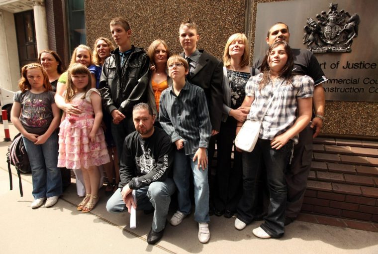 Toxic Town true story: The real mothers who fought for justice in Corby ...