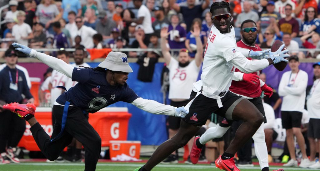 NFL eyes flag football league