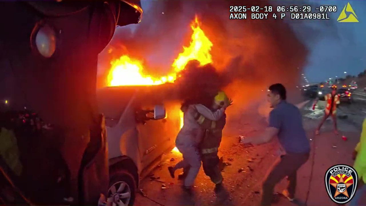 Mesa Fire officials and Medical recognize good Samaritans who rescued ...