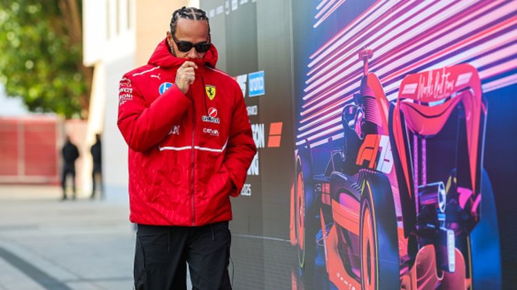 F1 pre-season testing Day 1: Lewis Hamilton takes debut drive in ...