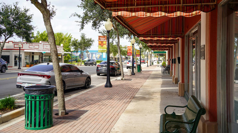 In The Heart Of Florida Is A Unique Circular City Surrounding A ...