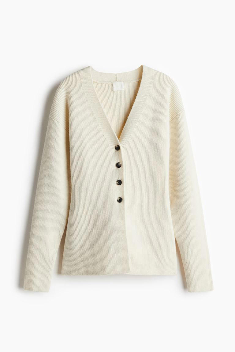 This £38 Waisted Cardigan From H&M Is a Compliment Machine