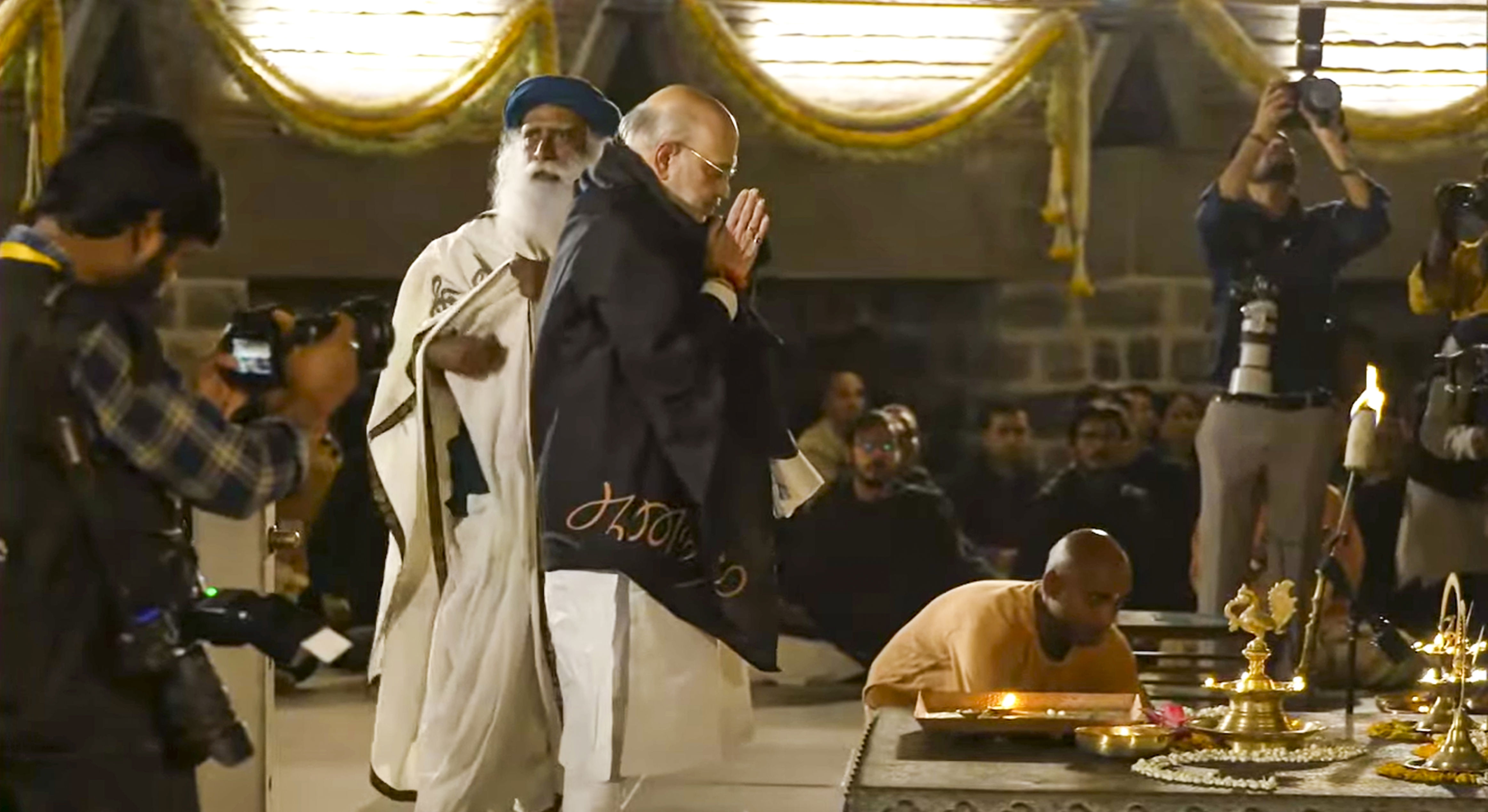 Amit Shah attends Maha Shivaratri celebrations at Isha Yoga Centre