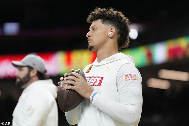 Patrick Mahomes' barber reveals reason behind star's viral new haircut ...