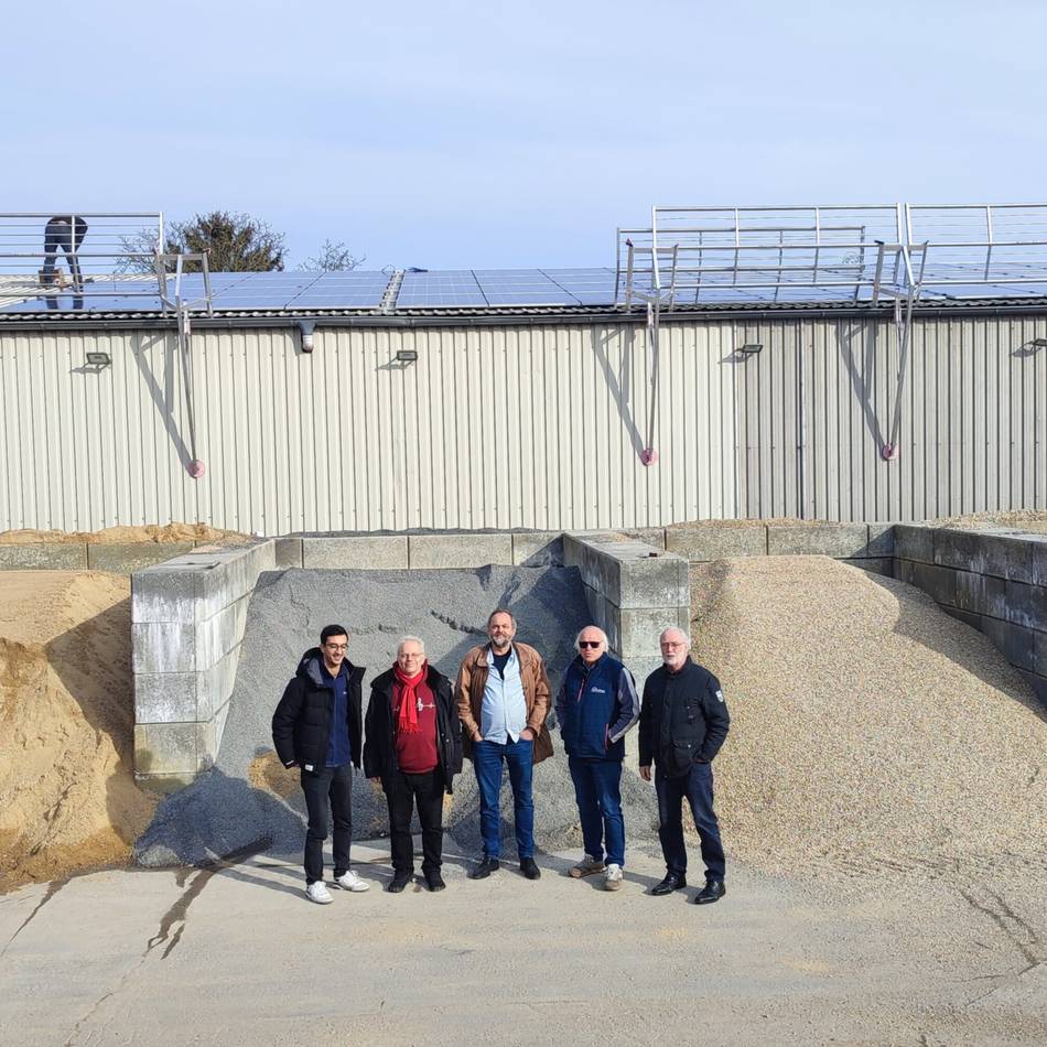 Die erste PV-Anlage ist am Netz