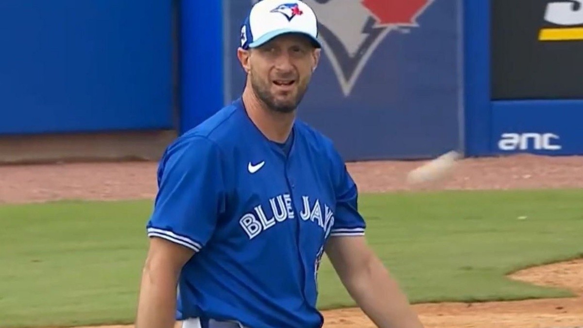 MLB: Blue Jays' New Star Pitcher Speaks Out Against 'Robo Umps'