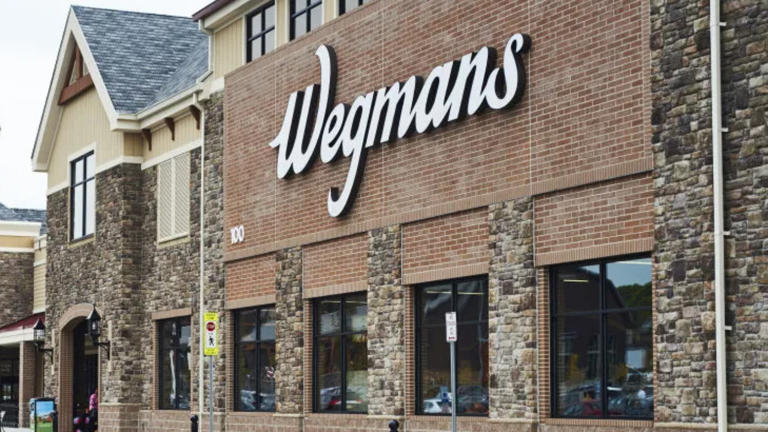 Wegmans opens its first supermarket on Long Island