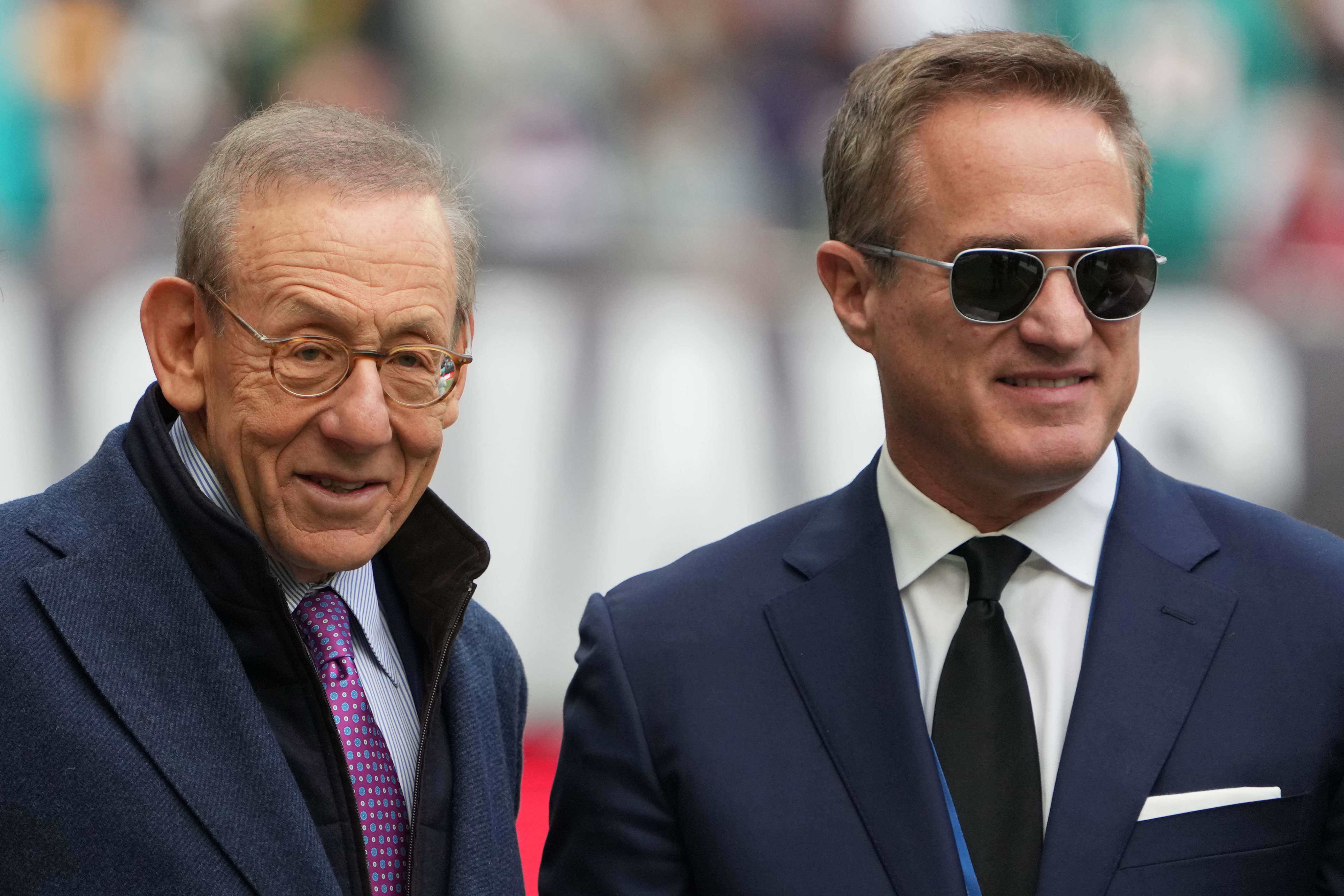 Miami Dolphins owner Stephen Ross, coach Mike McDaniel get A+ grade ...