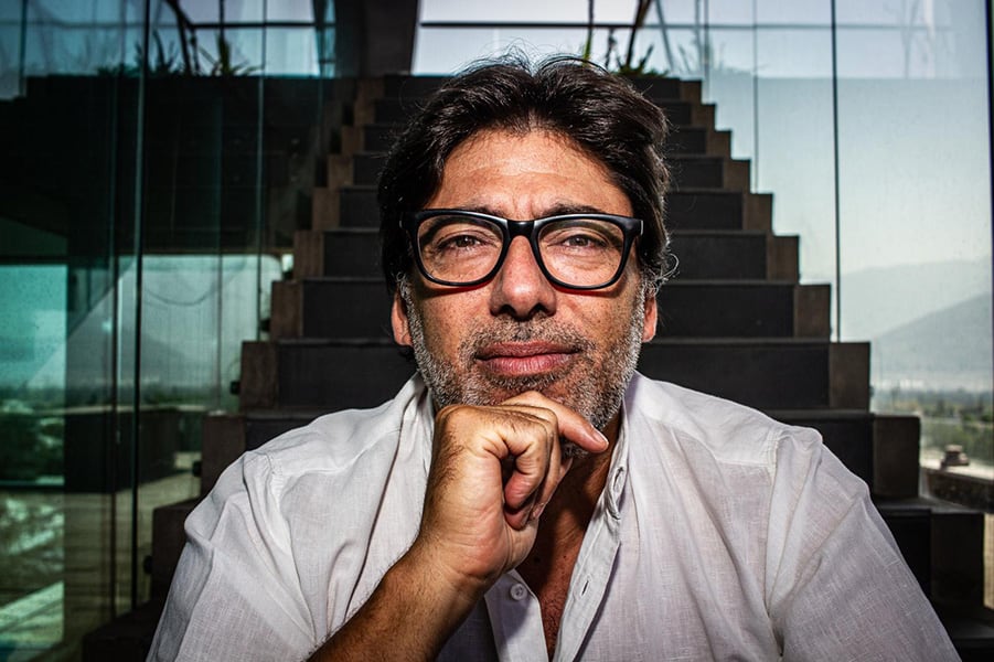 Daniel Jadue confirma apertura a ser abanderado y sube presión al PC