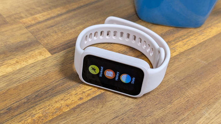 Xiaomi Smart Band 9 Active Review