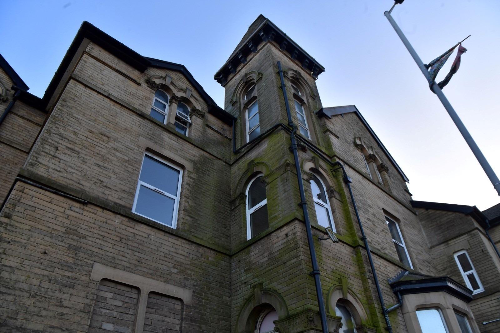 Bradford: Long empty Victorian bank to be turned into restaurant, shops ...