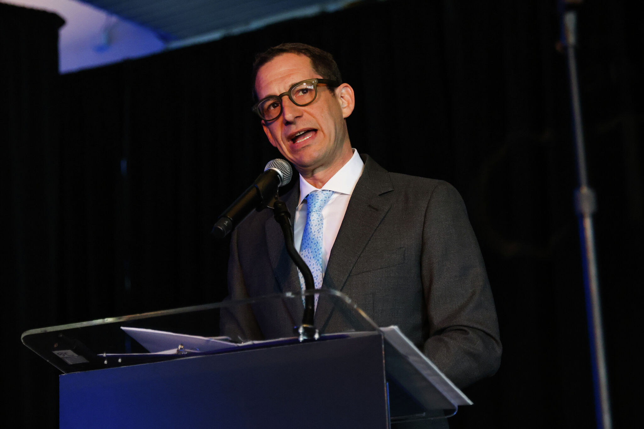 Mayor Daniel Lurie urges business leaders to ‘double down’ on San Francisco