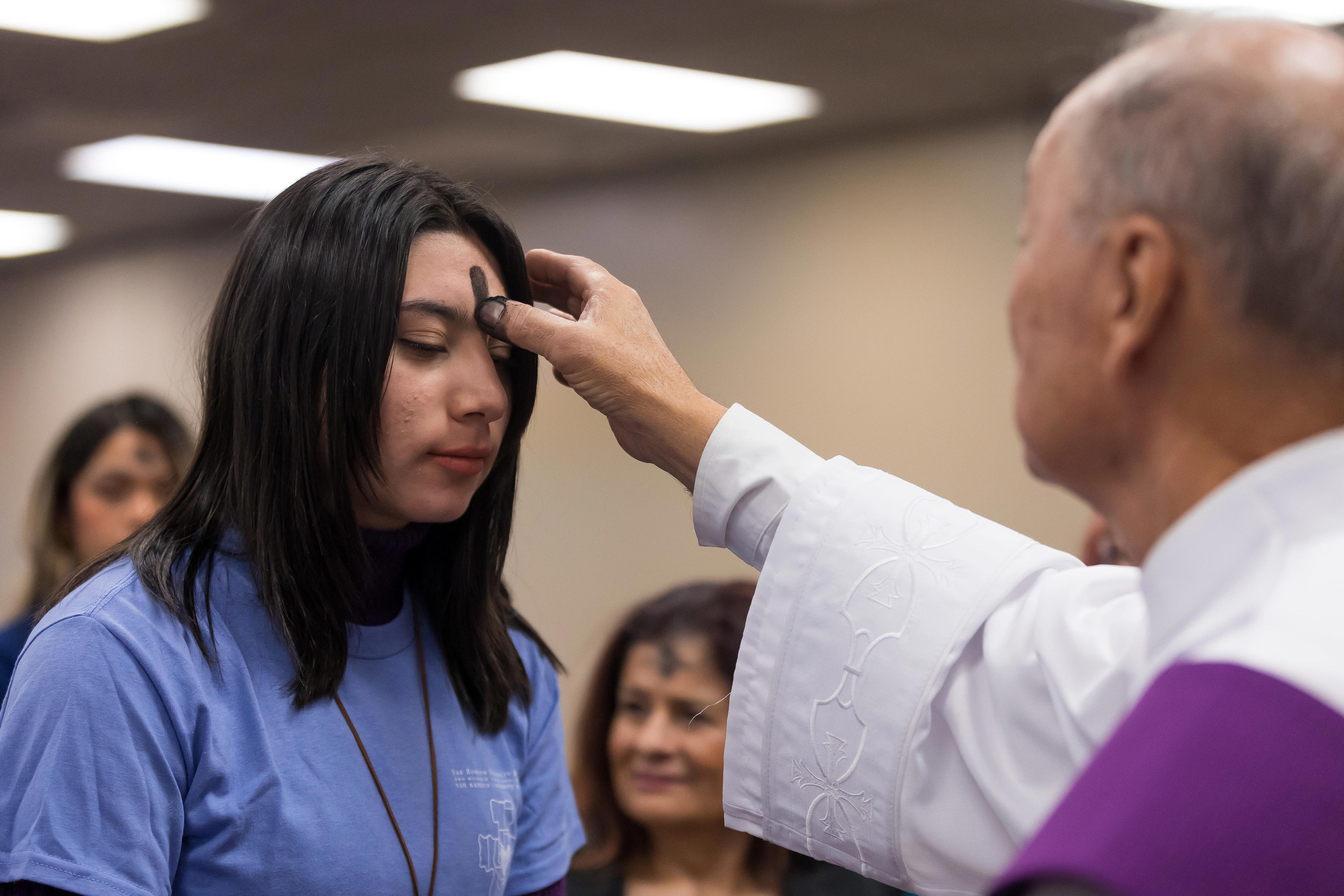 Why do we celebrate Ash Wednesday? Why do you get ashes? Here's what to ...