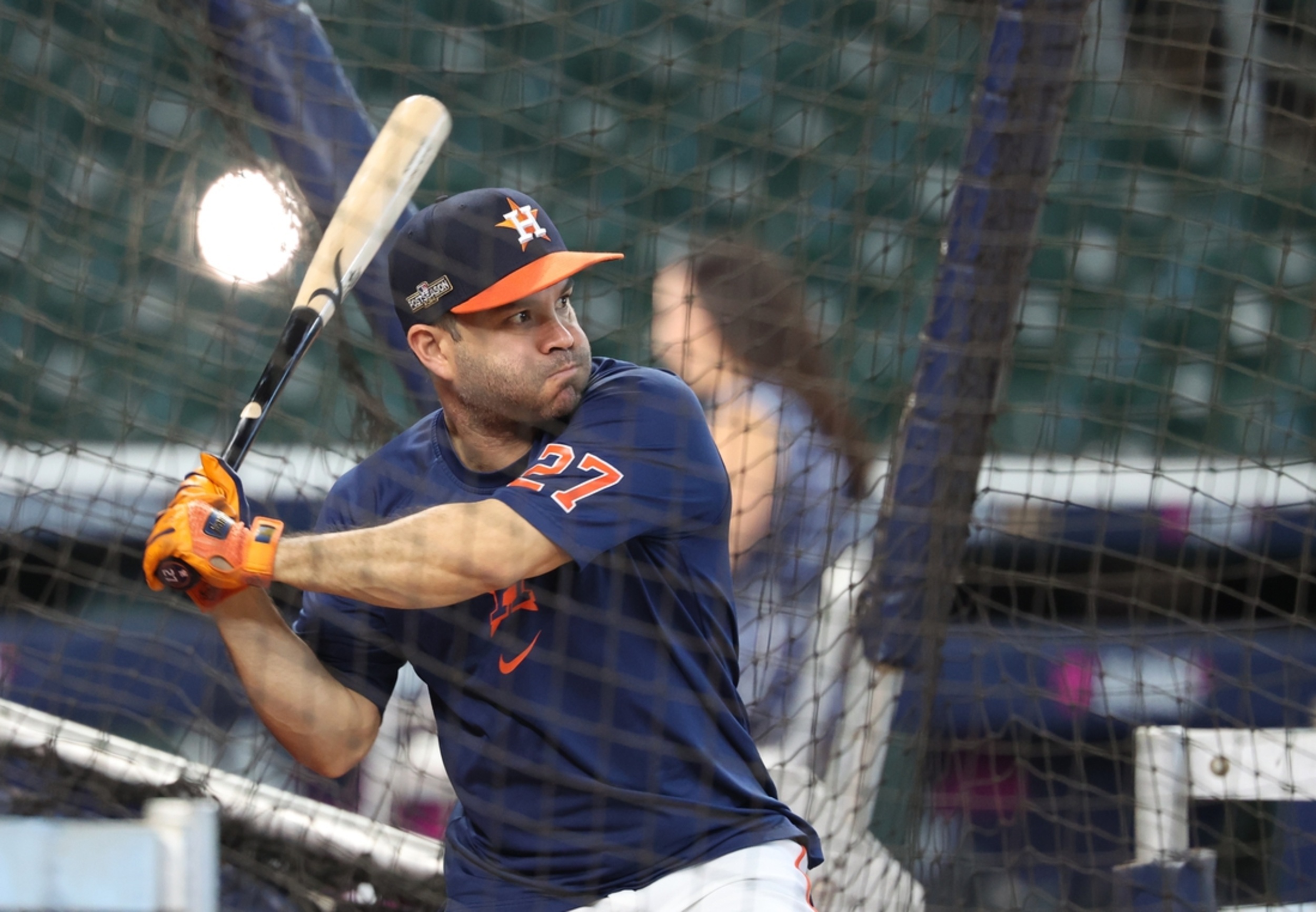 Astros' Jose Altuve to make spring debut on Friday, play left field