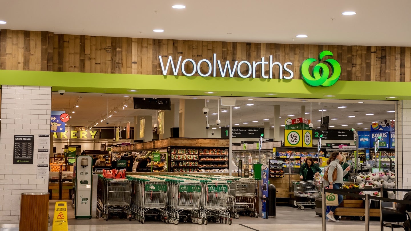 Woolworths partners DoorDash to extend fast grocery delivery