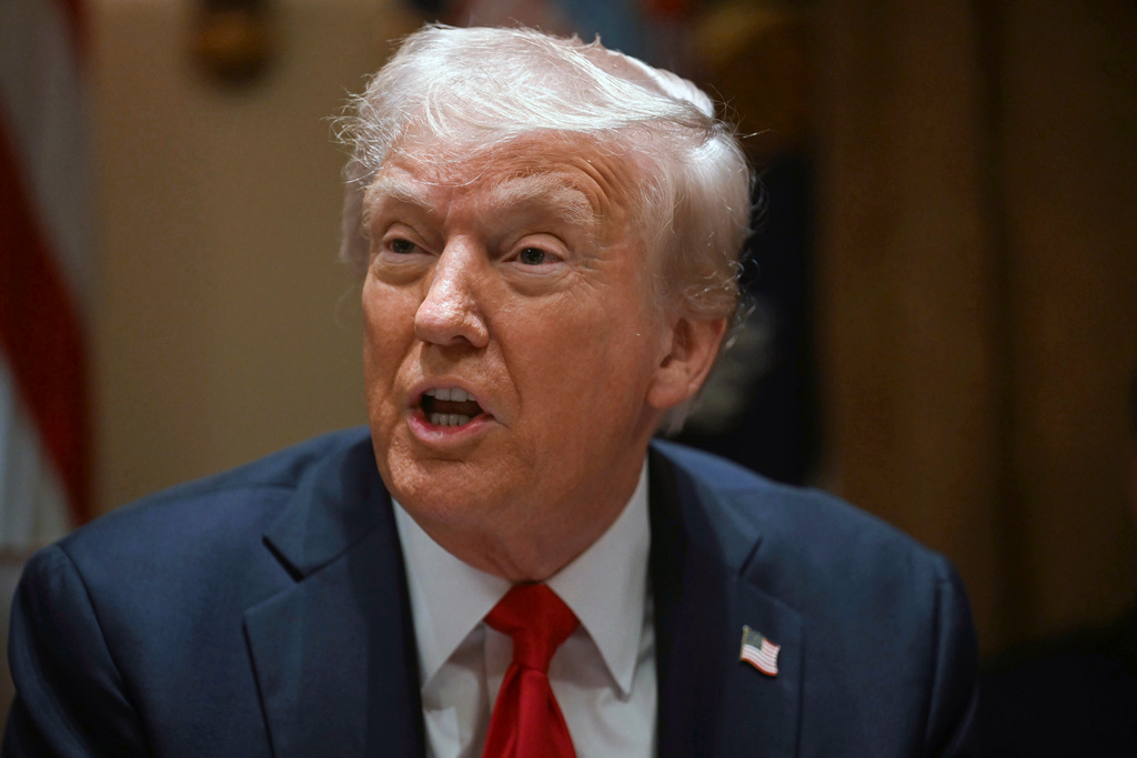 Dousa om Trumps EU-tullar: Vi kommer att svara