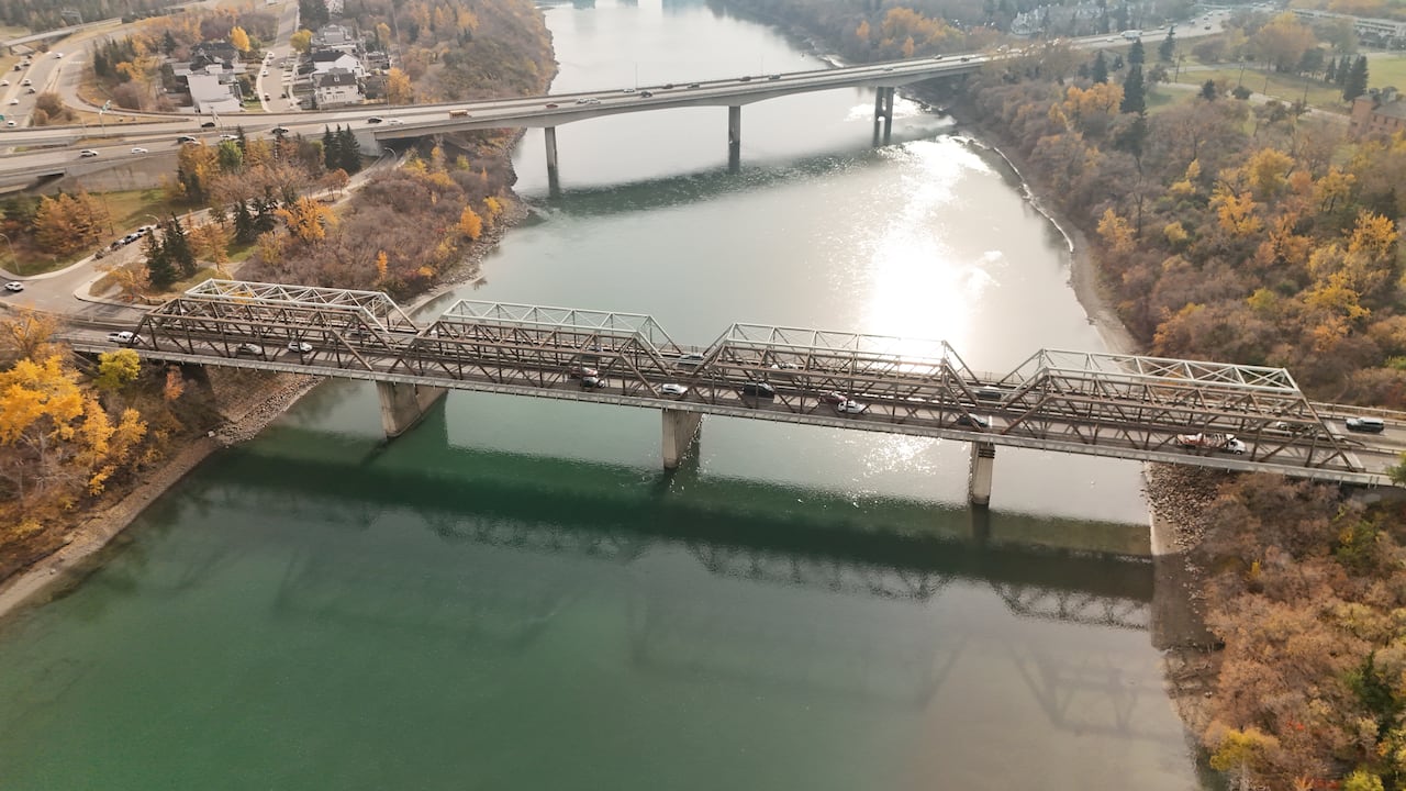 Bridge construction to ramp up in Edmonton this summer
