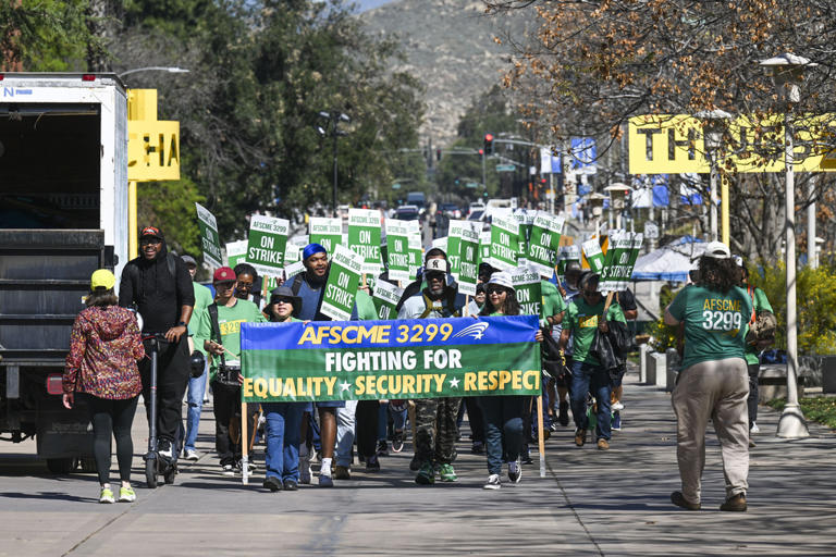 Thousands of University of California workers go on strike alleging unfair bargaining tactics