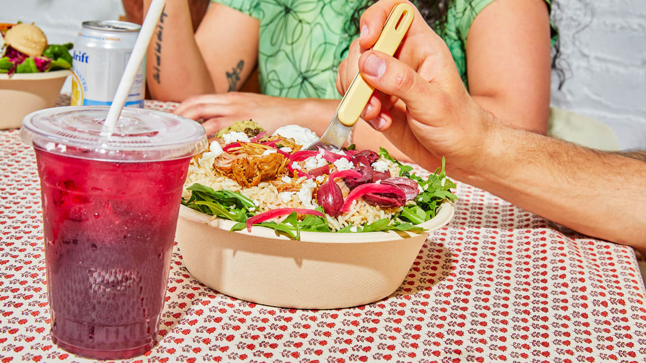 Cava will expand to 4 new cities as it bucks the struggling retail ...