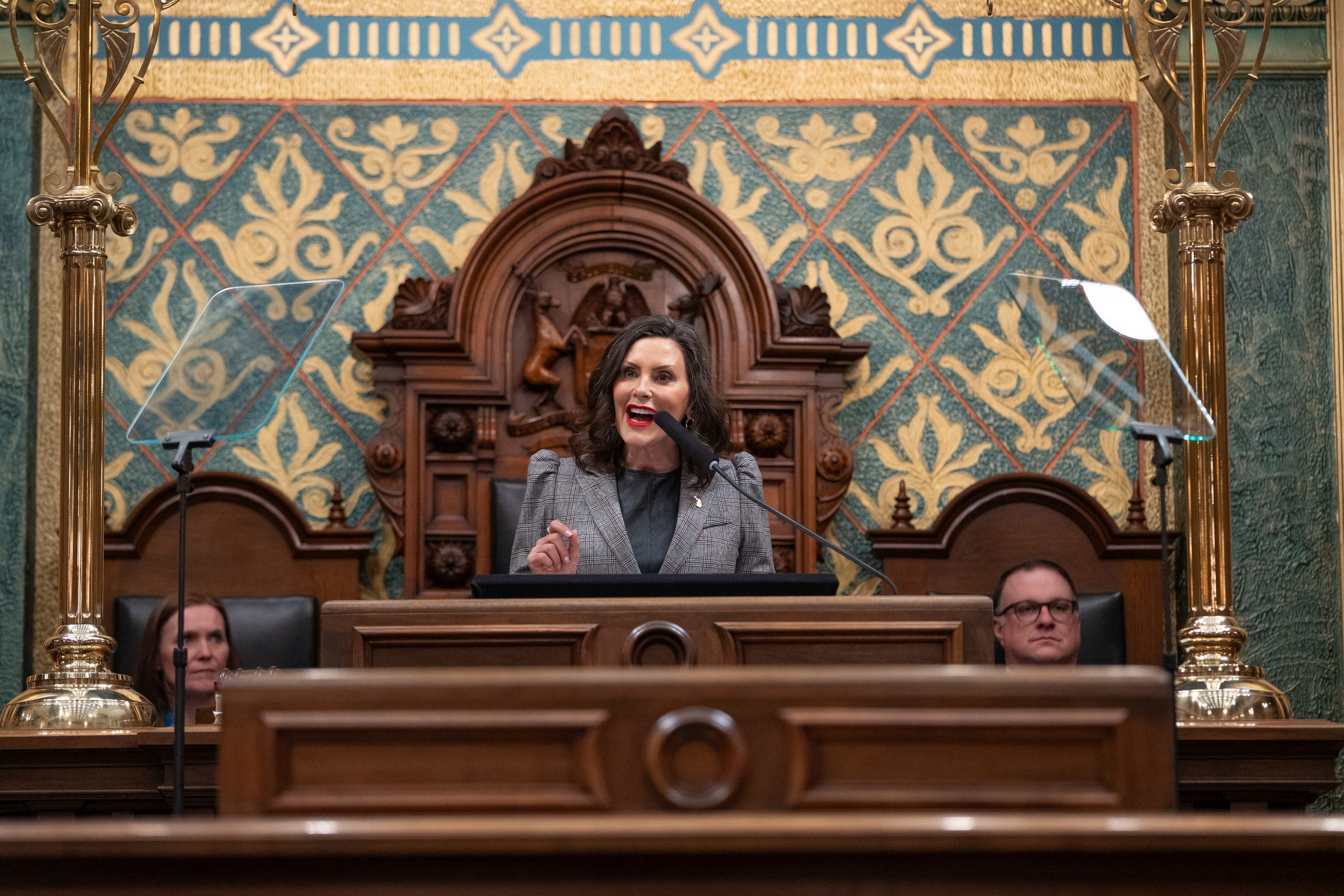 GOP wants cuts. Dems are scared of taxes. Michigan's roads, budget ...