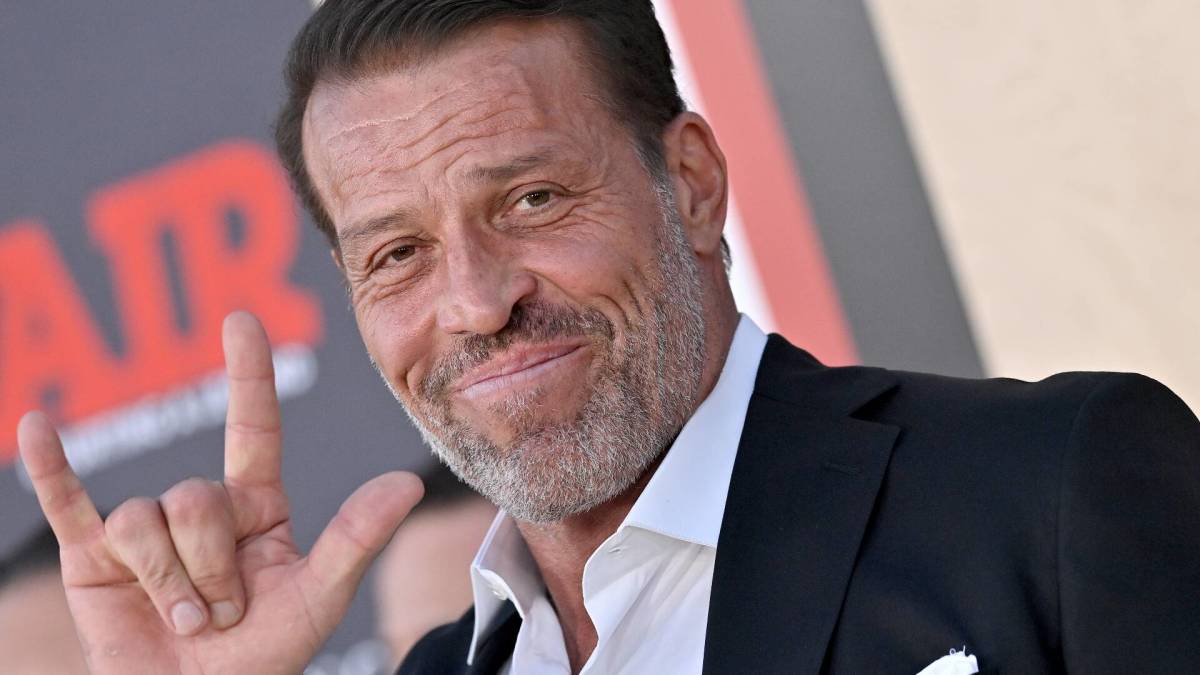 Tony Robbins warns Americans on major 401(k) factor