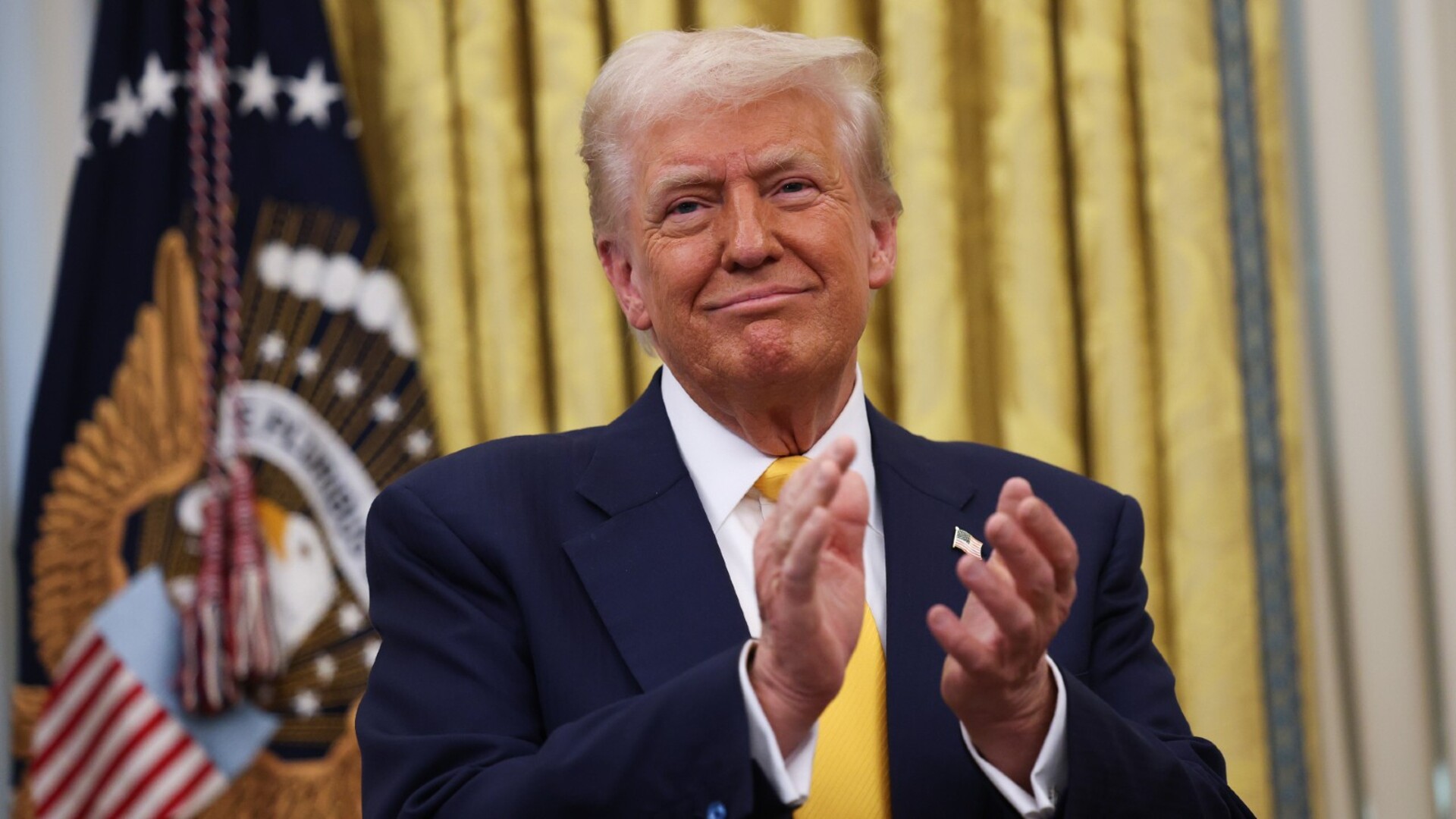 Donald Trump 'clearly' has 'more respect and time' for journalists than ...