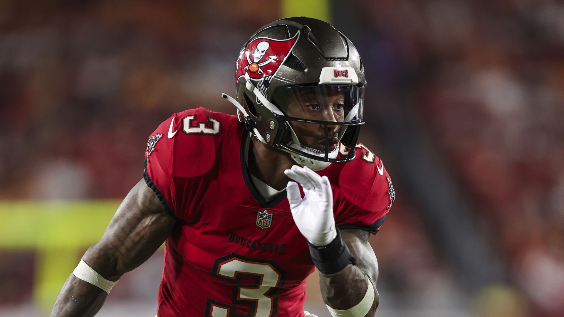 The Buccaneers will not pick up Jordan Whitehead's option