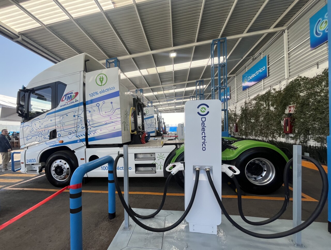 Huawei lanza en México su primera electrolinera para camiones eléctricos