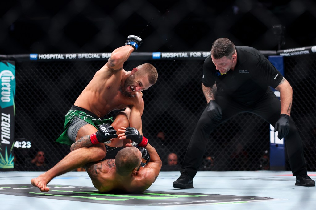 Paramount Inks 7-Year, $7.7 Billion Deal for UFC Rights In First Big ...