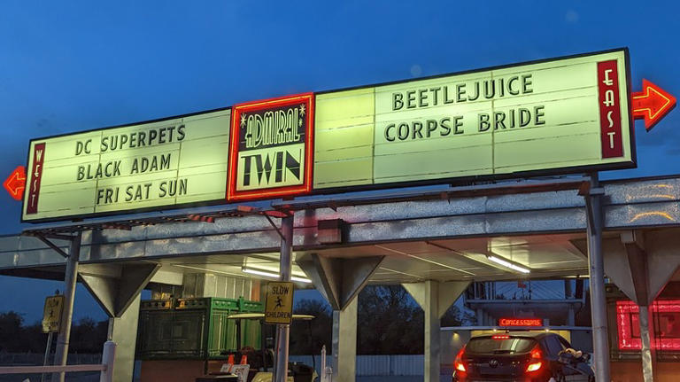 One Of The Most Iconic Drive-In Theaters In America Is A Historic Must ...