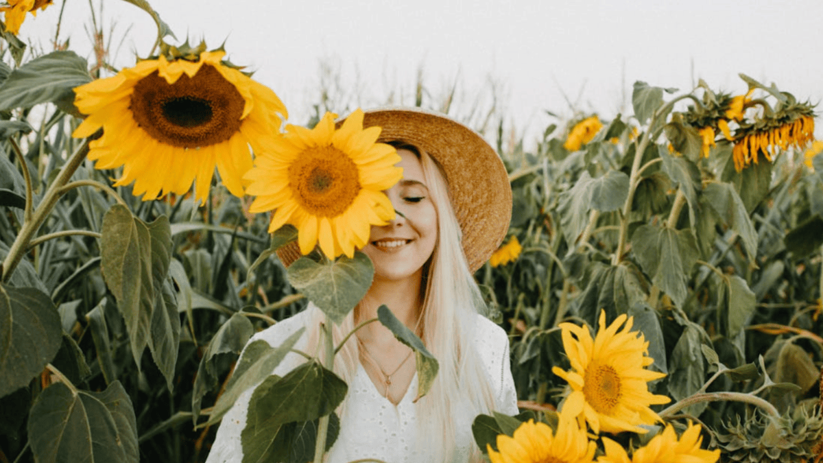 How to be an unforgettable woman and get a man to do anything you ask