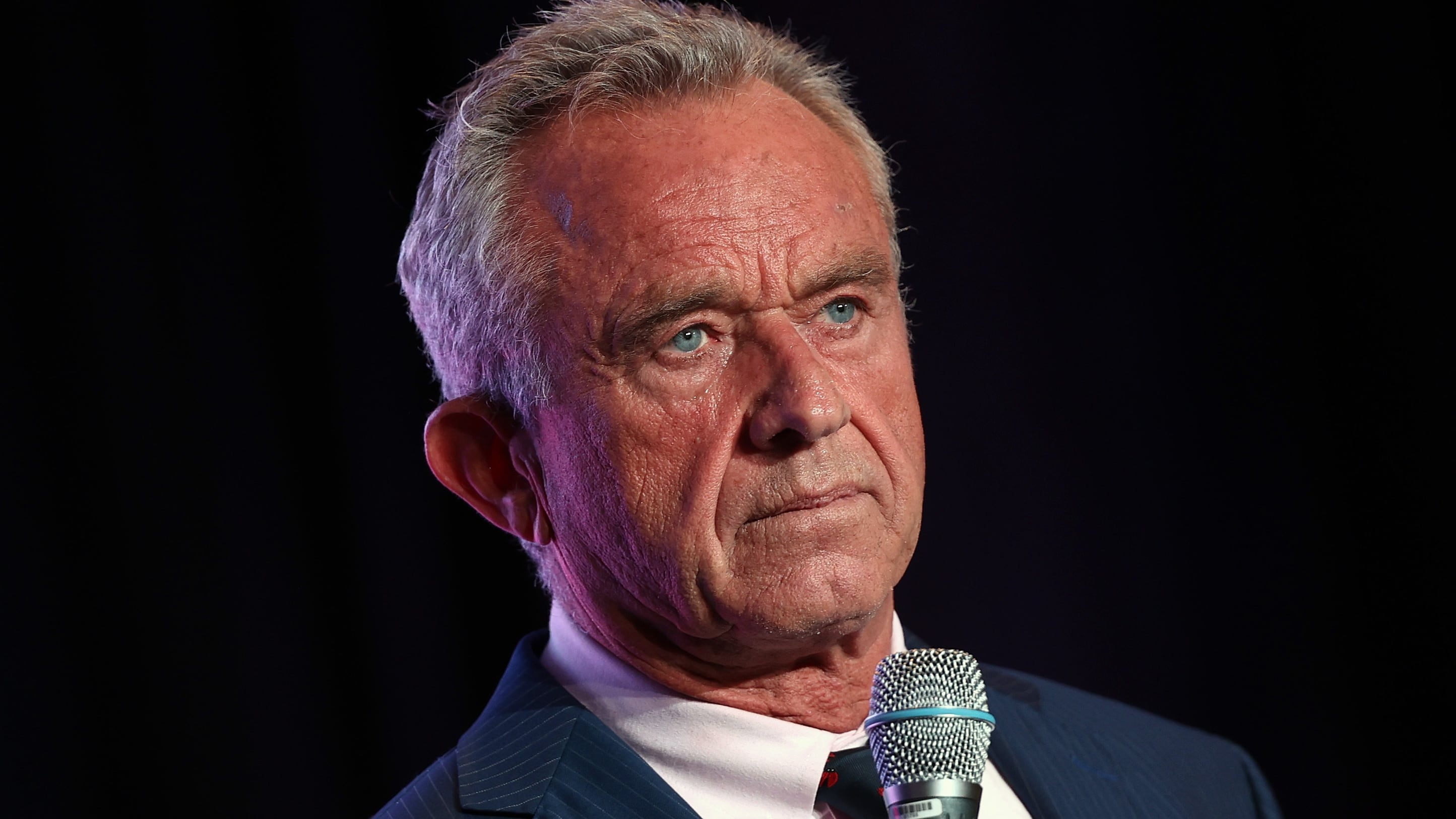 RFK Jr.’s FDA Abruptly Cancels Flu Vaccine Meeting With No Explanation