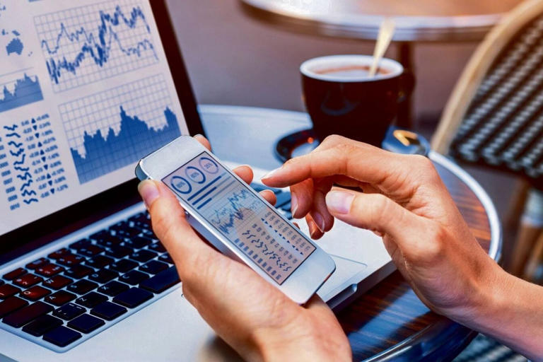 Bank Nifty slides for second straight day; PSU Bank Index drops 1.2% ...