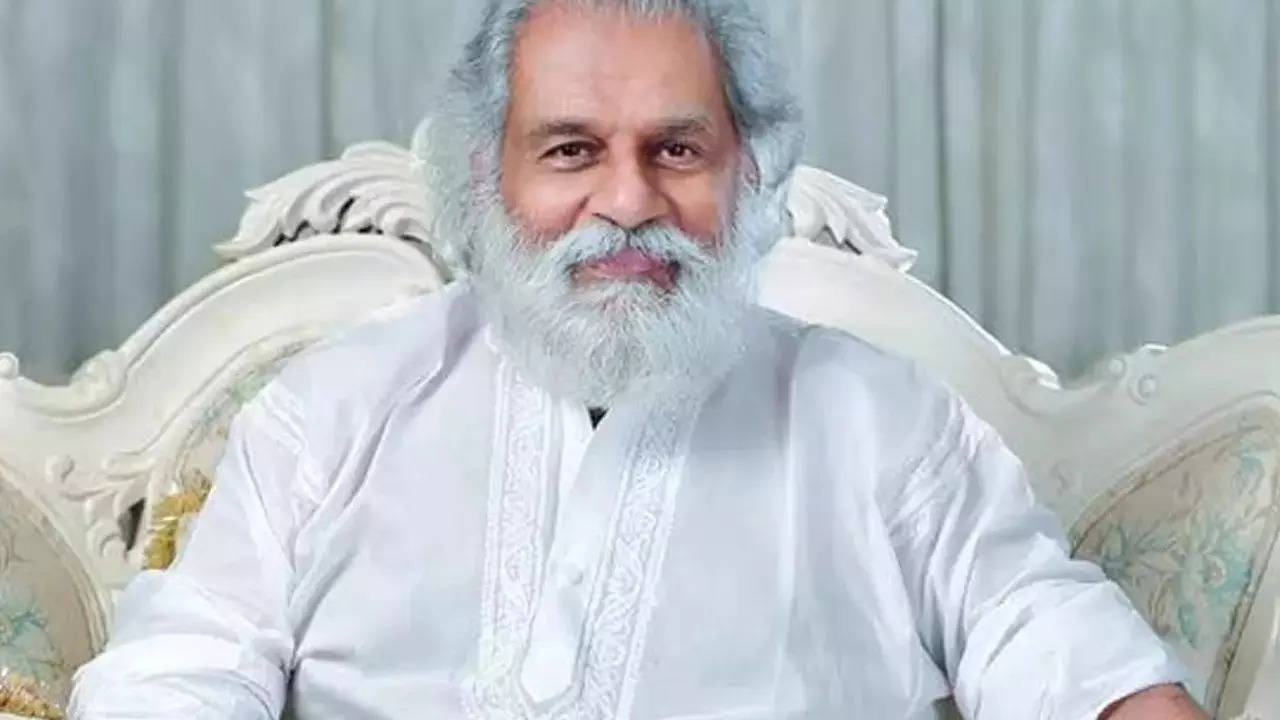 KJ Yesudas not hospitalised, confirms son Vijay Yesudas amid health ...