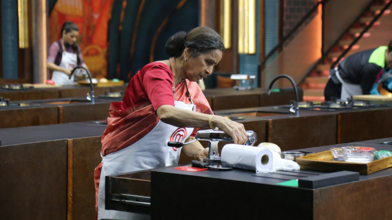 Celebrity MasterChef: Usha Nadkarni breaks down amid Archana Gautam and ...