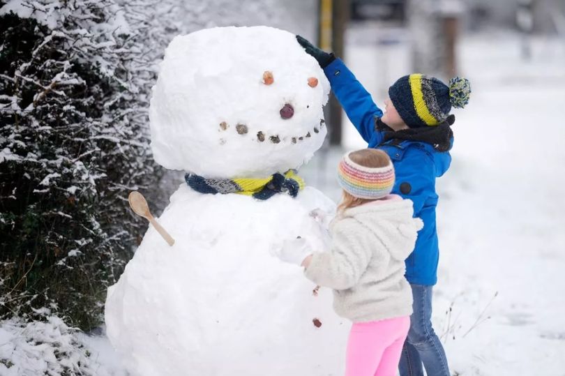 28 counties face snow barrage in UK whiteout within matter of days