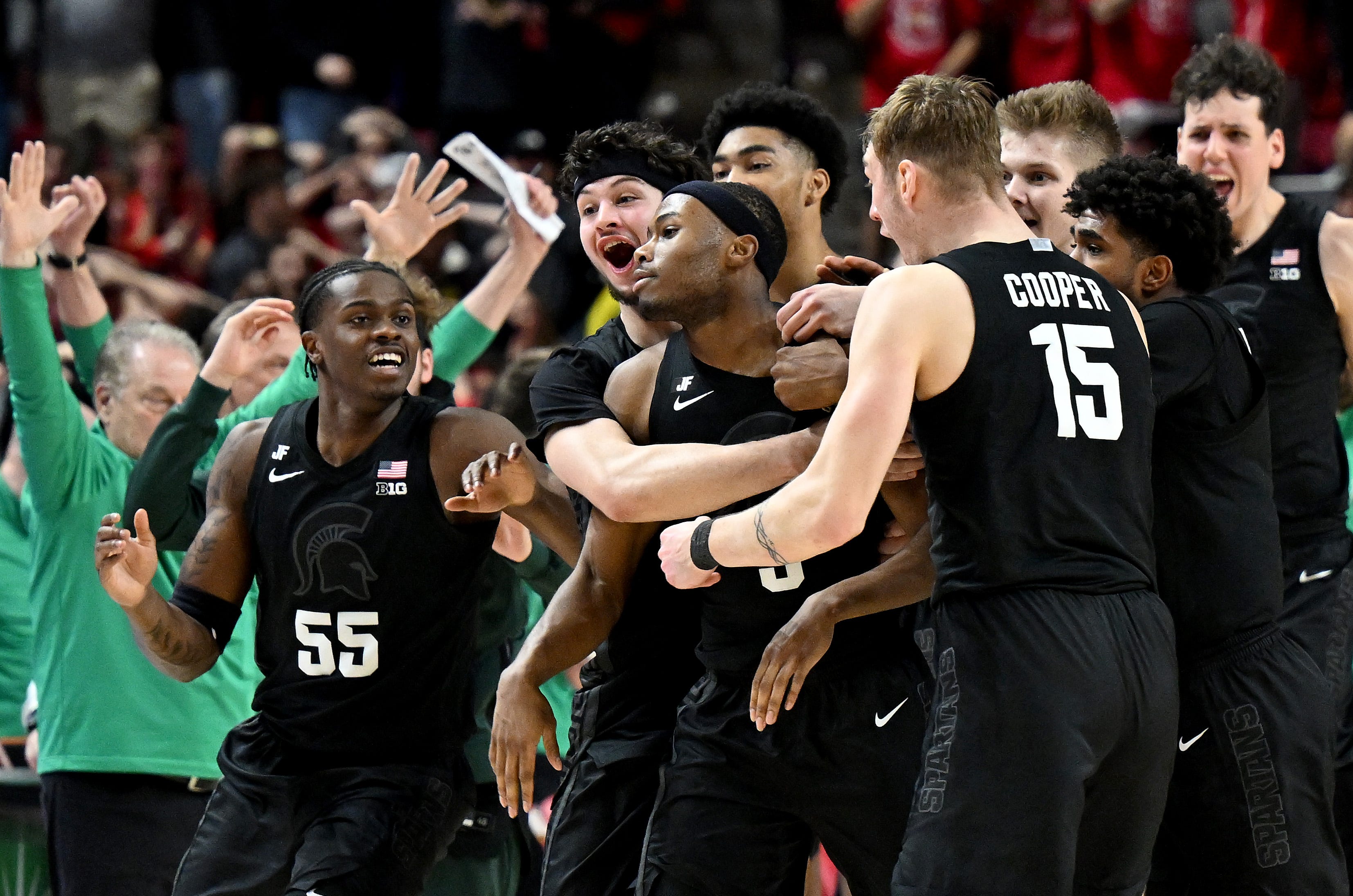 Hear MSU broadcast of game-winning Tre Holloman shot vs. Maryland