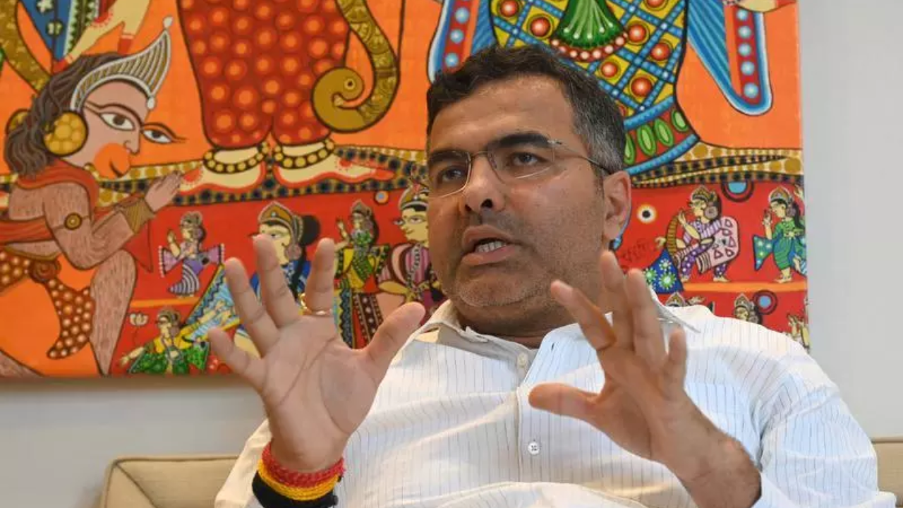 Barapullah flyover to be completed by year-end, roads over 5 years old ...