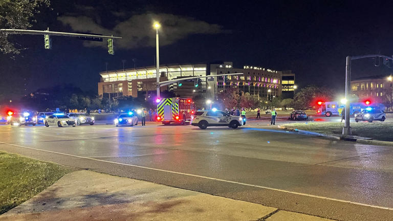 LSU student among 2 dead after crash on campus