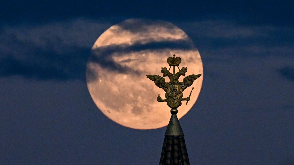 Lunar eclipse 2025: Will ‘blood moon’ be visible in India? Check date ...