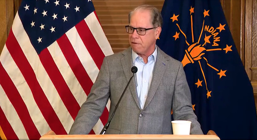 Push to save Dolly Parton’s Indiana book program grows