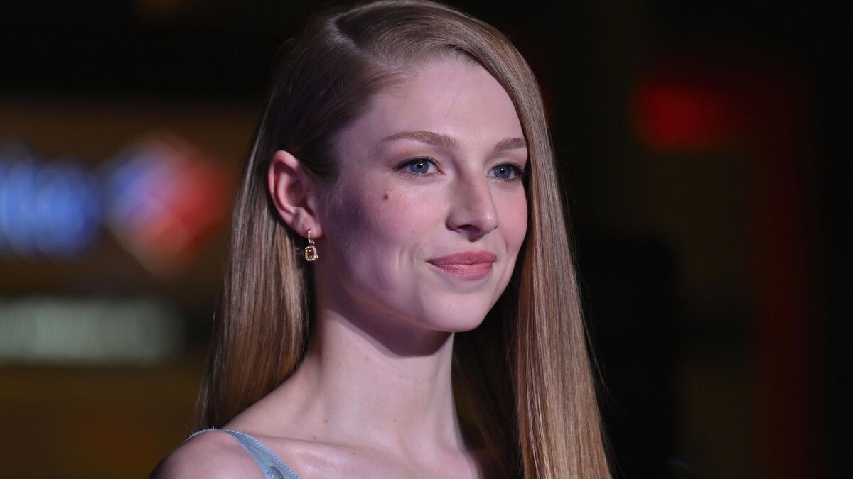 L’actrice trans Hunter Schafer mégenrée sur son passeport, la star d ...