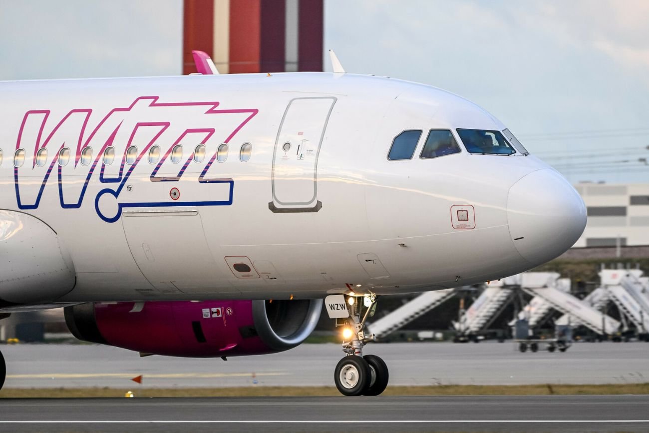 Wizz Air będzie musiał oddać pieniądze pasażerom. Nie mogą się od tego ...
