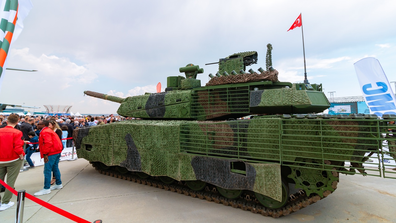 Turkey’s “Altay” Main Battle Tank Is A Monster