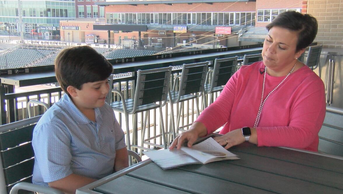 Columbia Fireflies encourage kids to read with rewards