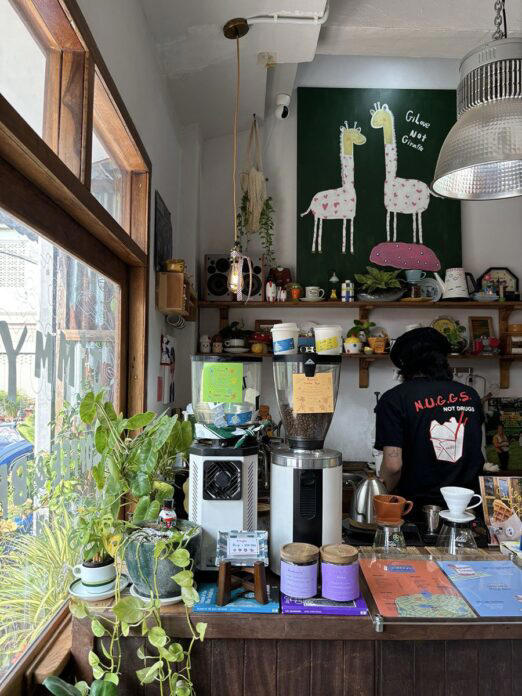 Jimmy’s Coffee เปลี่ยนบ้านเช่าในพัทยา ให้เป็นร้านกาแฟแสนสดใส และน่ารัก